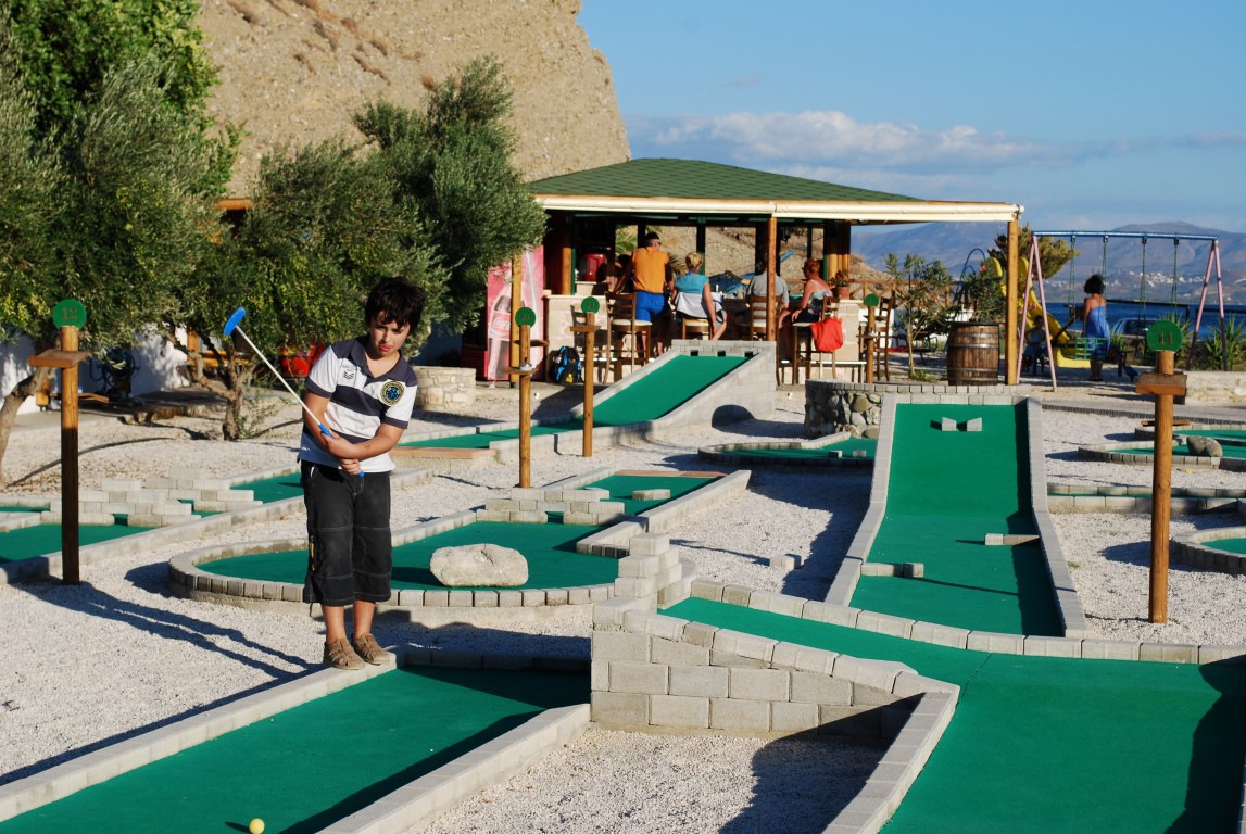 Minigolf Karolos am Strand Agia Galini